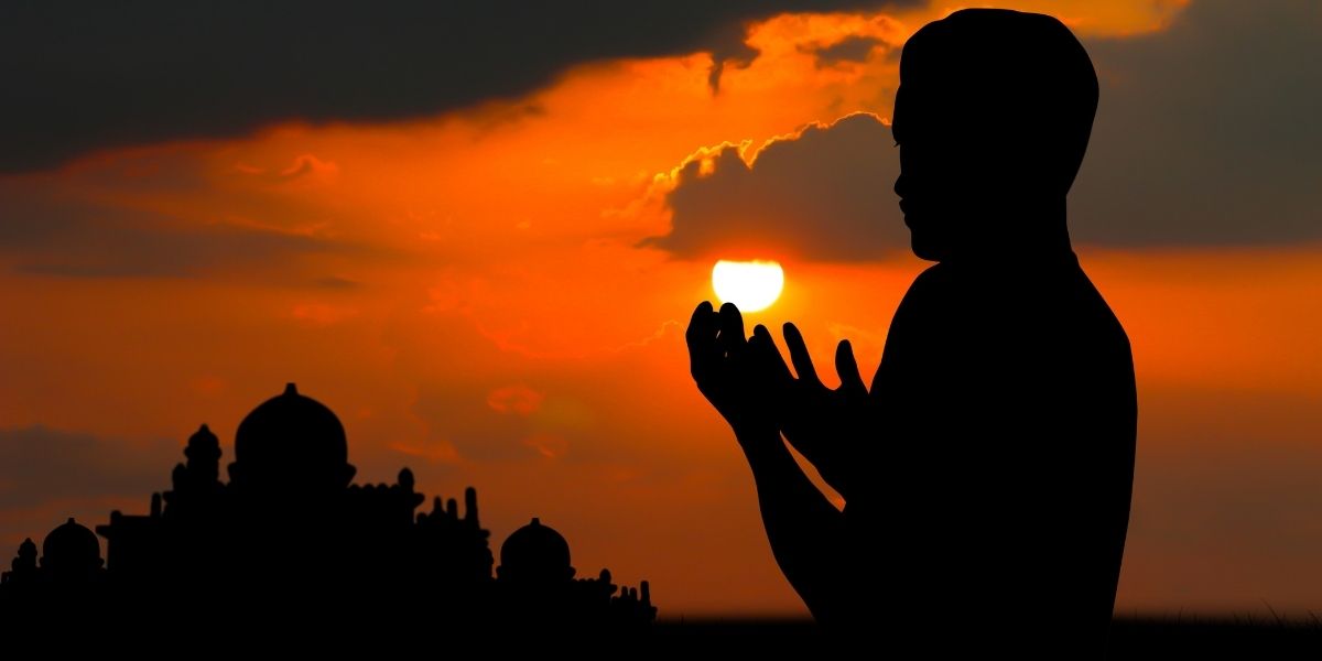 Syukur dengan hati, lisan dan seluruh anggota badan